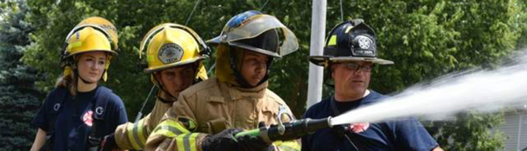 Youngsters Try On The Life Of A Firefighter - Beloit Daily News ...
